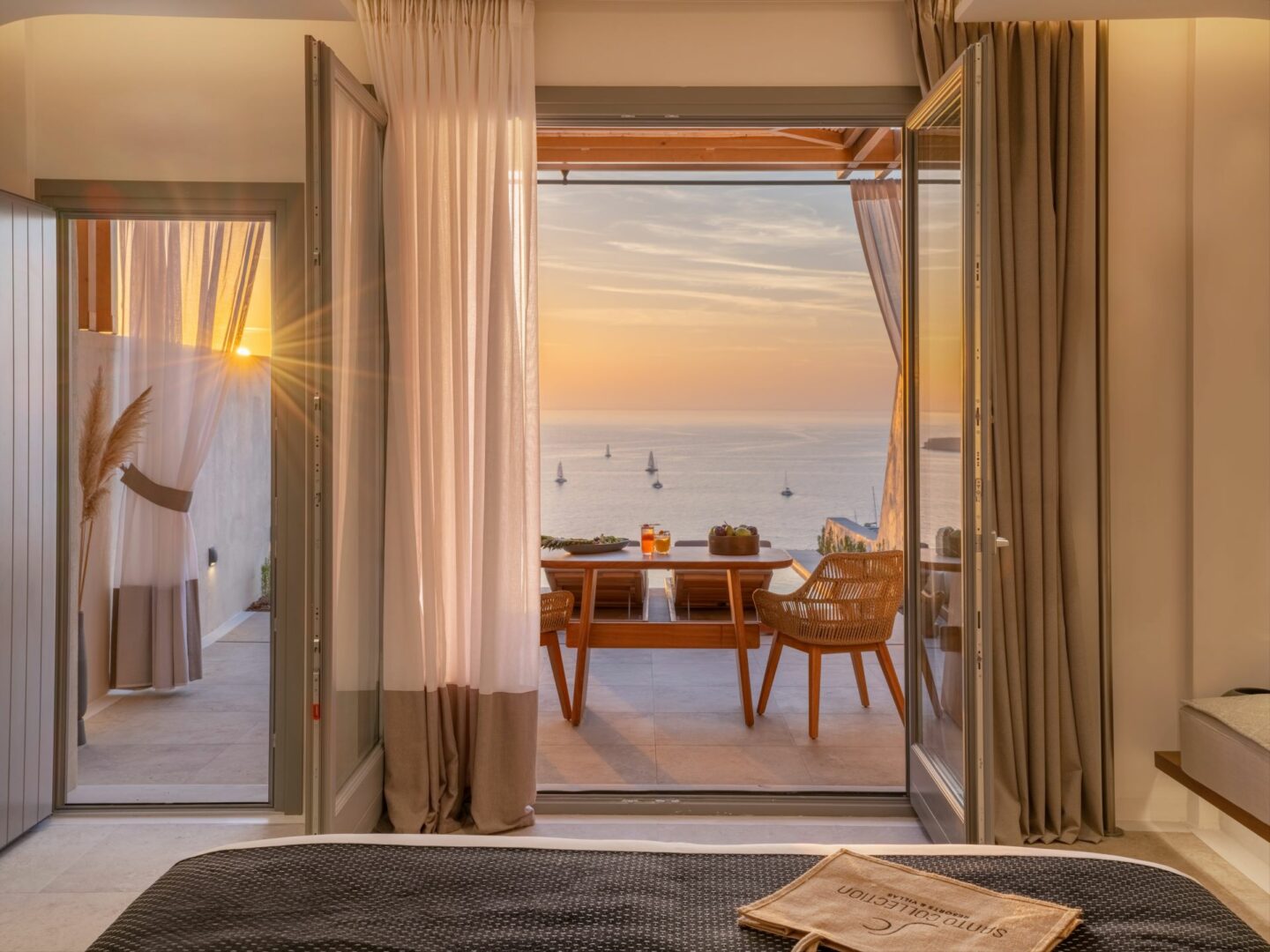 Vivid Sunset & Sea View Junior Suite with Jacuzzi| Santo Collection